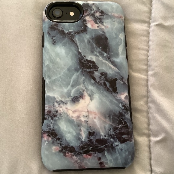 Other | Its A Iphone Se Case The Phone Is Not Included Just The Case ...